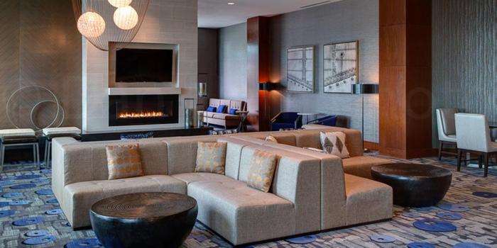 The Seattle Marriott Waterfront Weddings