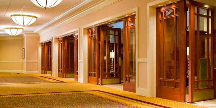 Philadelphia Airport Marriott Weddings | Get Prices for Wedding Venues ...