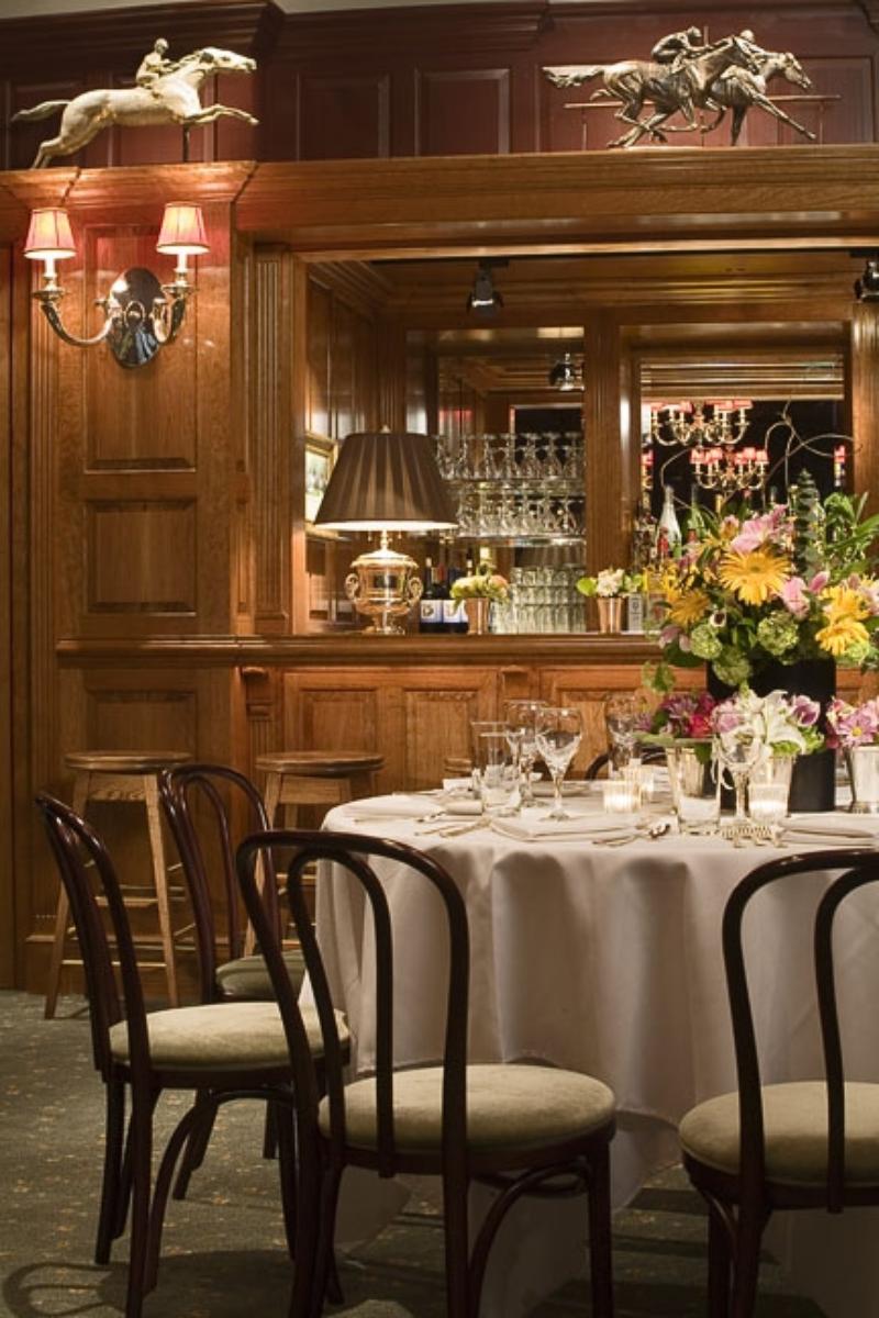 Clyde's of Gallery Place Weddings | Get Prices for Wedding Venues in DC