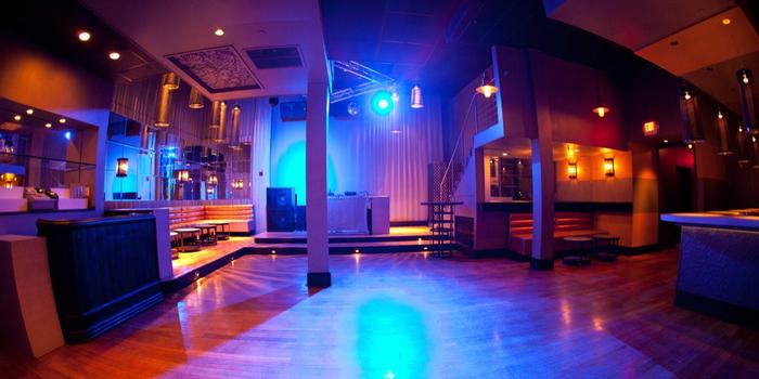 Venu Lounge Weddings | Get Prices for Wedding Venues in MA