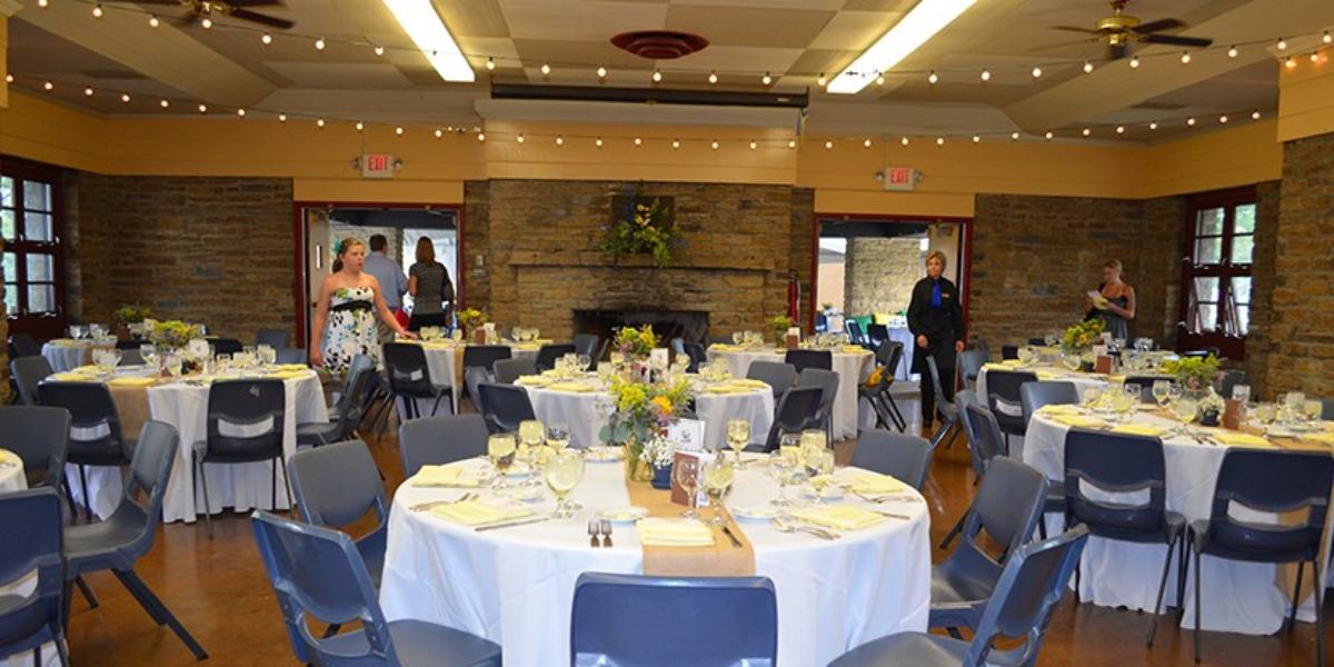 Maple Ridge Lodge Weddings | Get Prices for Wedding Venues in OH