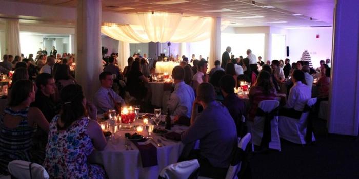 Memorial Hall Weddings | Get Prices for Wedding Venues in OH