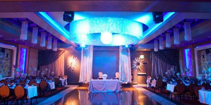 The Elegance Banquet Hall Weddings | Get Prices for Wedding Venues in TX