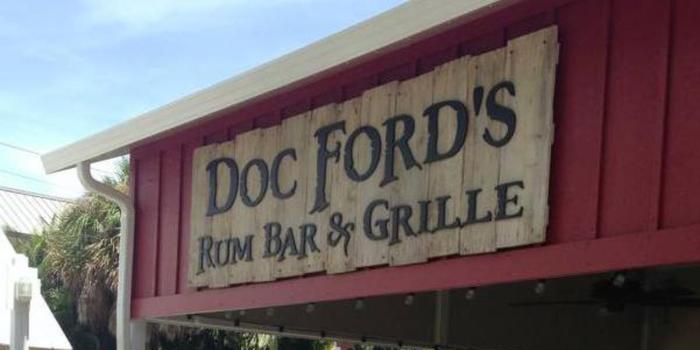 Doc Ford's Rum Bar and Grille Weddings | Get Prices for Wedding Venues ...