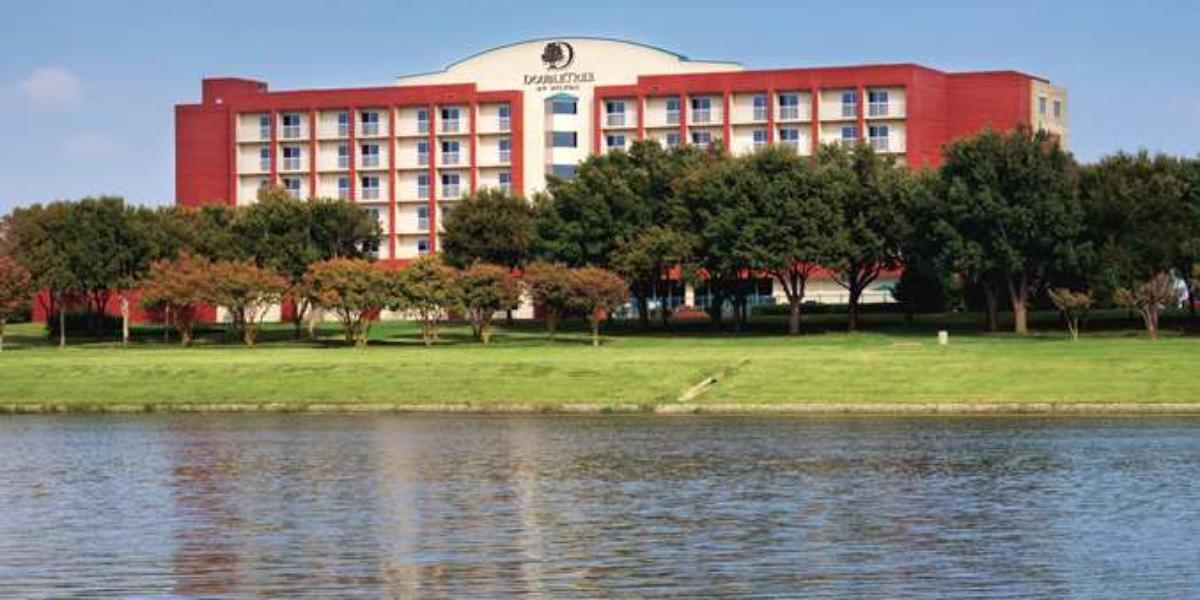 DoubleTree by Hilton Hotel Dallas Farmers Branch Weddings