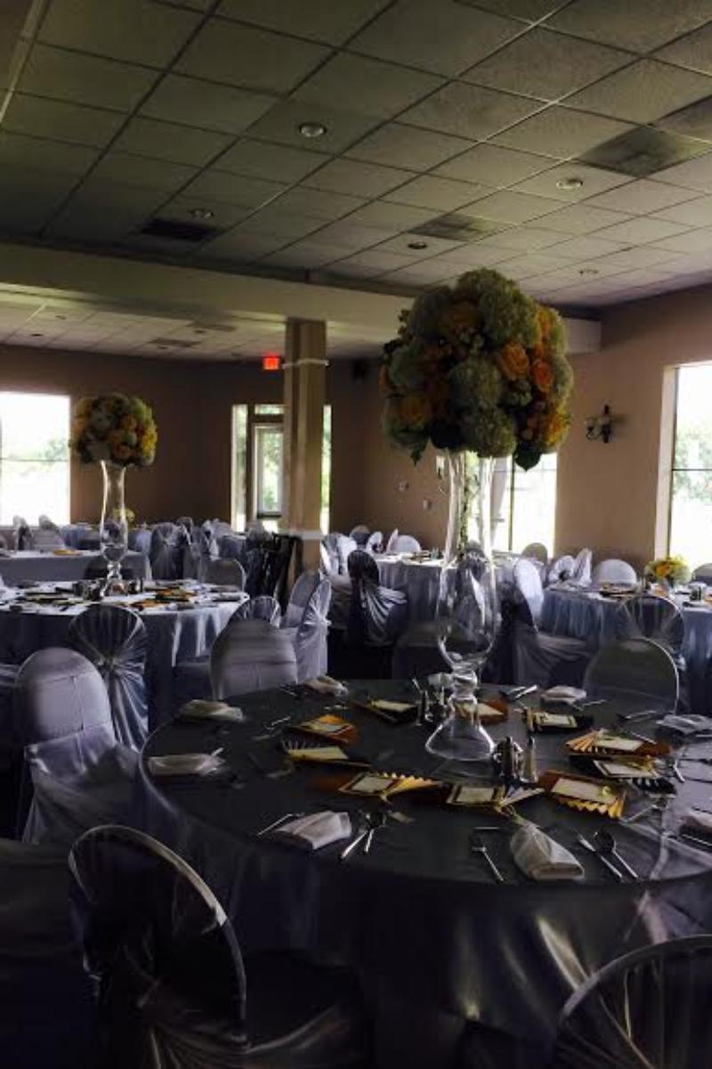 April Sound Country Club Weddings | Get Prices for Wedding Venues