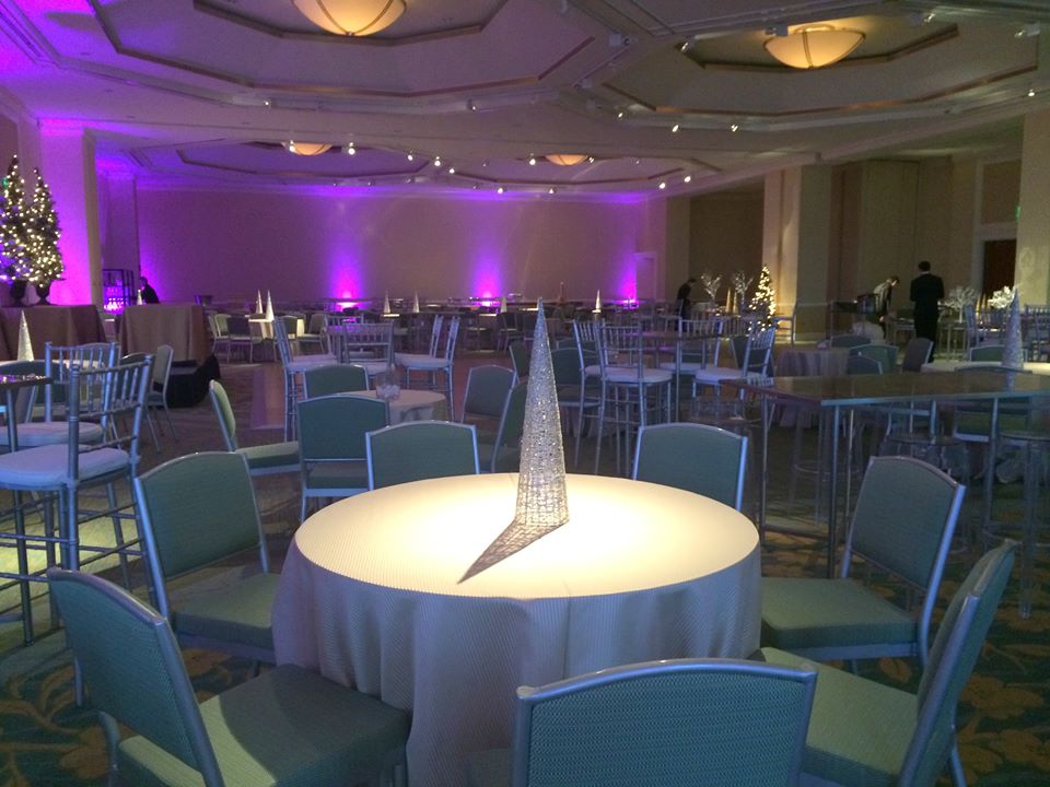 World trade center boston wedding | Beachweddingtips.com