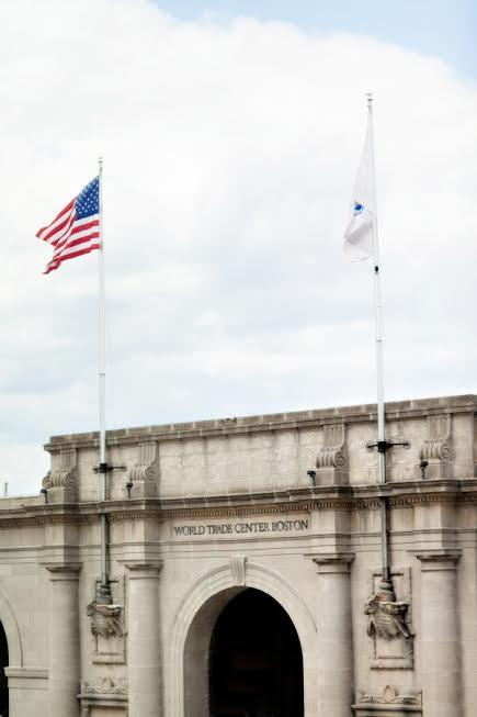 World trade center boston wedding | Beachweddingtips.com