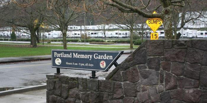 Portland Memory Garden Weddings | Get Prices for Wedding Venues in OR