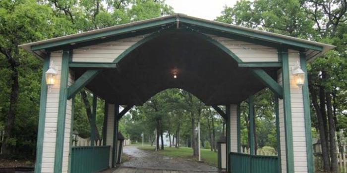 Covered Bridge Inn Weddings | Get Prices for Wedding Venues in TX