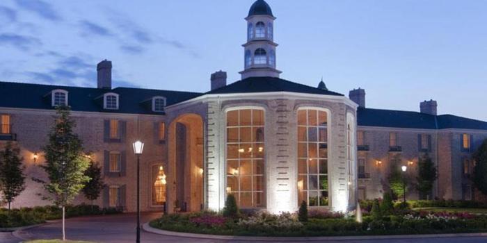 Hilton St. Louis Frontenac Weddings | Get Prices for Wedding Venues