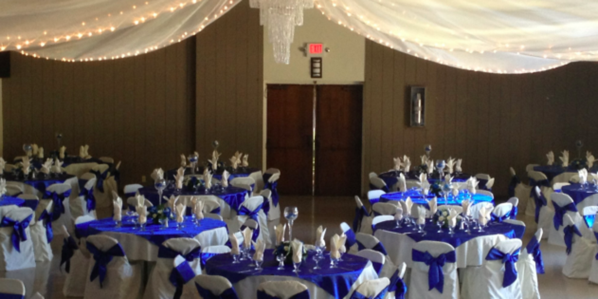 Ramona Hall Community Center Weddings | Get Prices for Wedding Venues