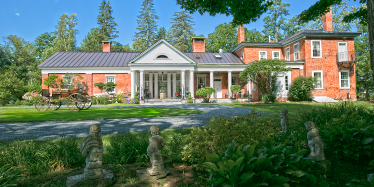 Sumner Mansion Inn Weddings | Get Prices for Wedding Venues in VT