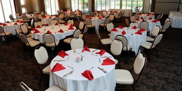NC State University Club Weddings | Get Prices for Wedding Venues