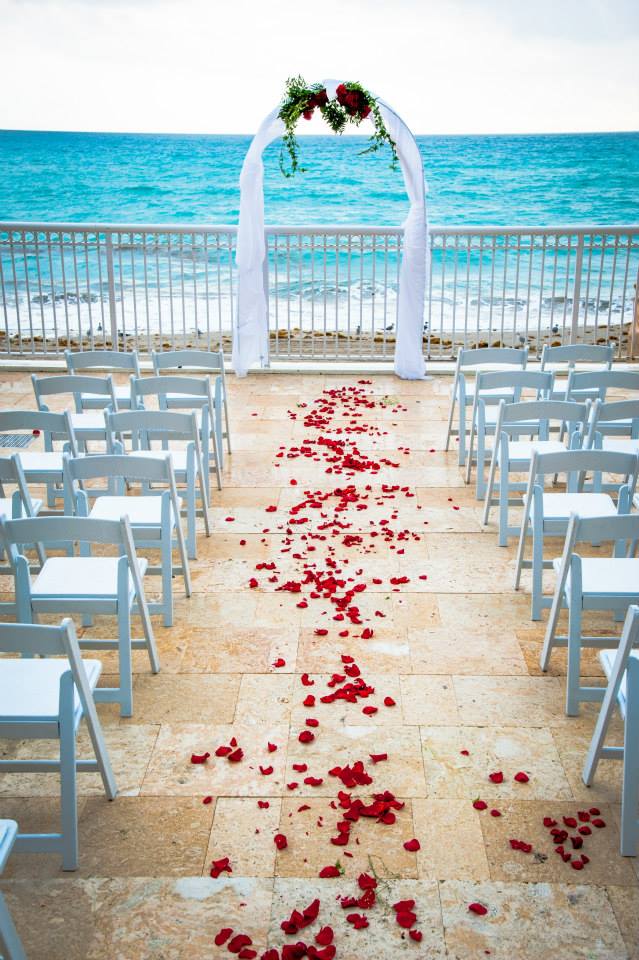 Miami wedding venues on the water | Beachweddingtips.com