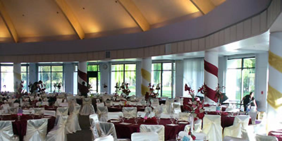 San Ramon Community Center Weddings | Get Prices for Wedding Venues