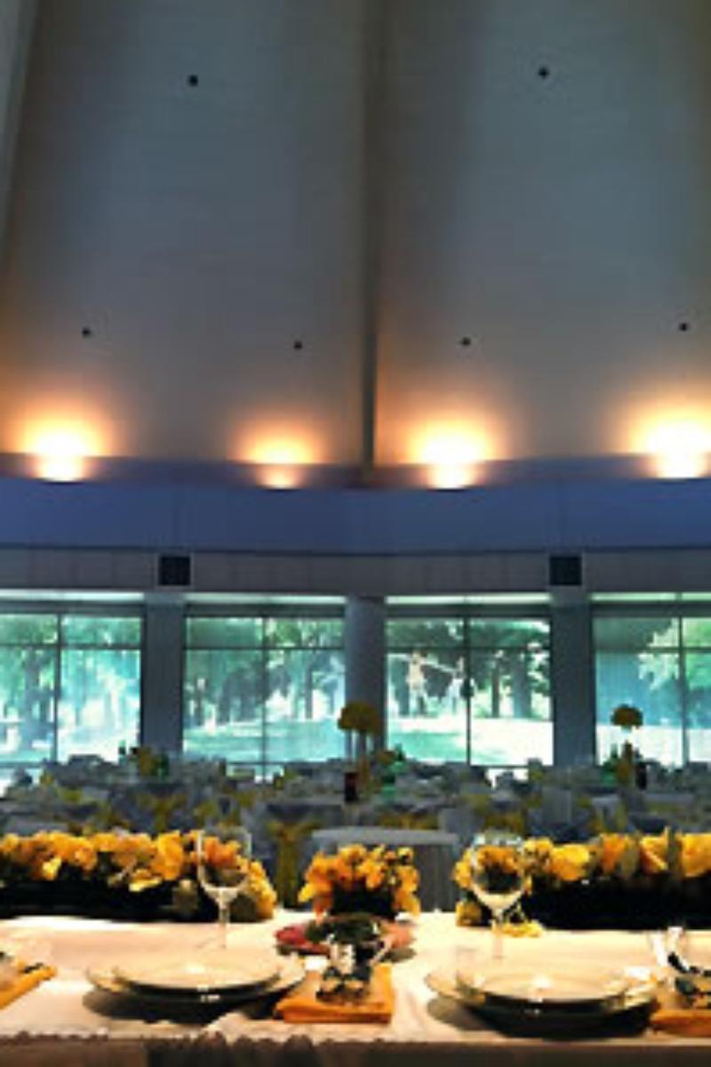 San Ramon Community Center Weddings | Get Prices for Wedding Venues in CA