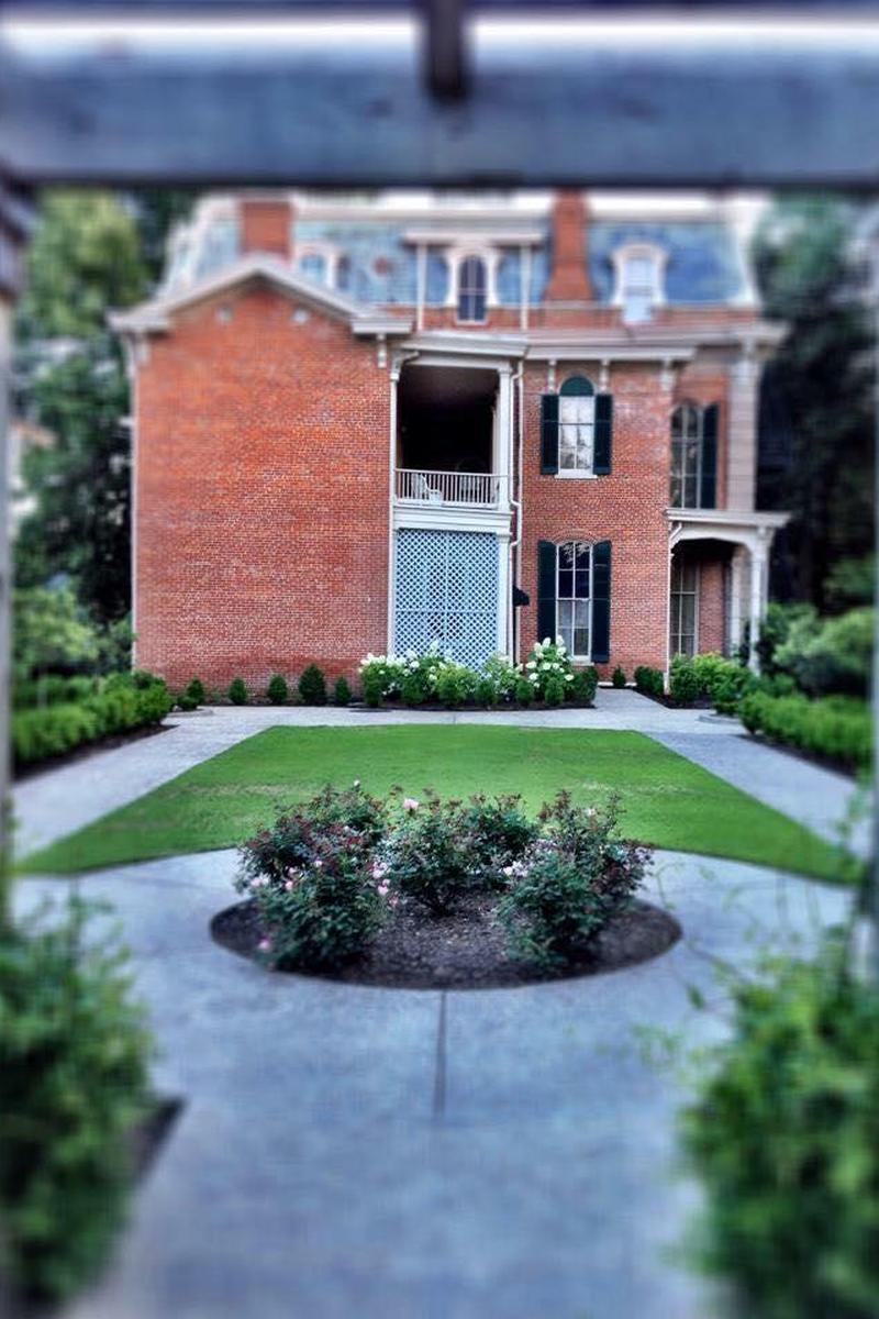 Woodruff-Fontaine House Weddings | Get Prices for Wedding Venues in TN