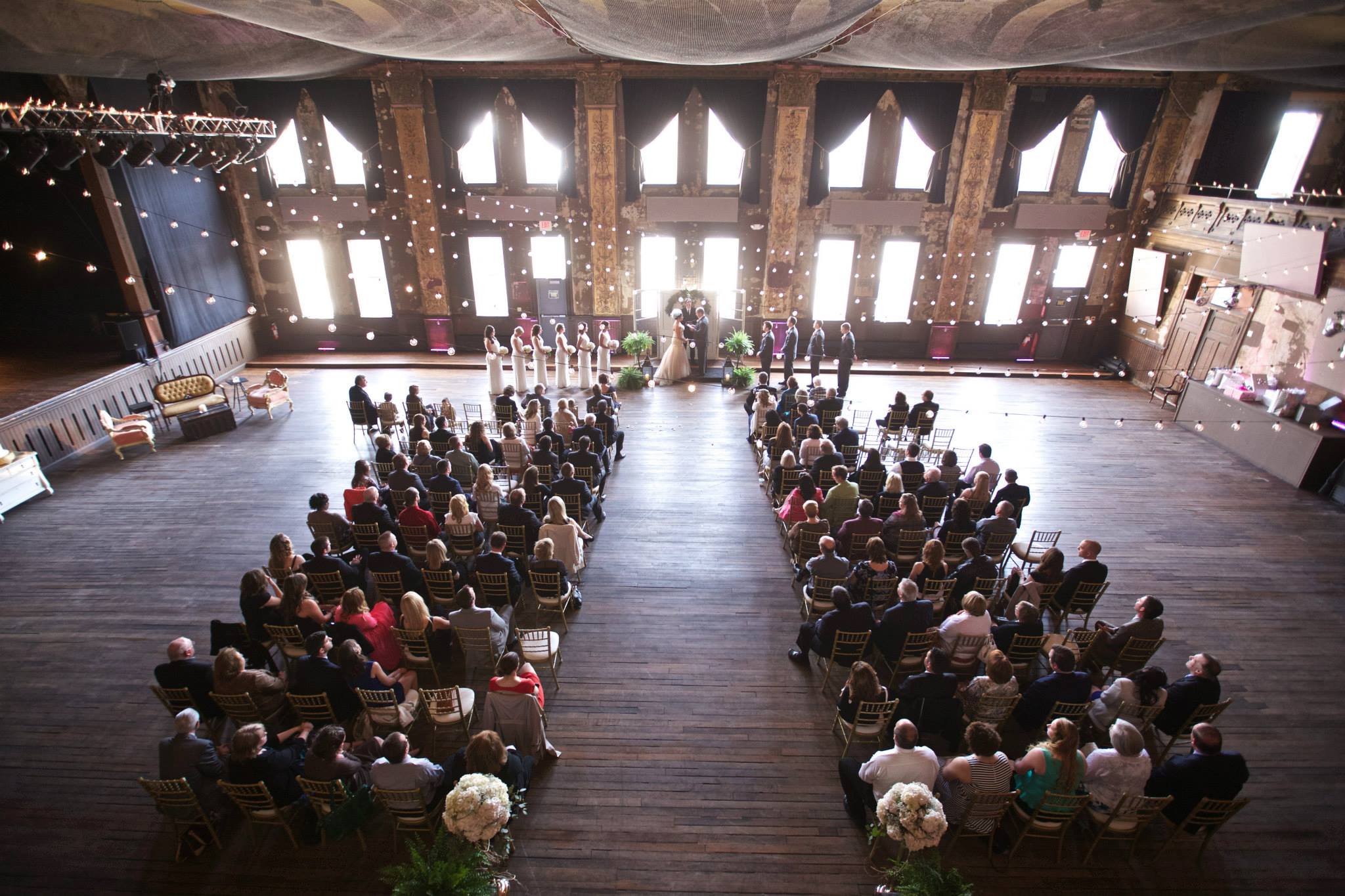 Turner Ballroom Milwaukee Wi Wedding Venue Site Redesign — Lydia
