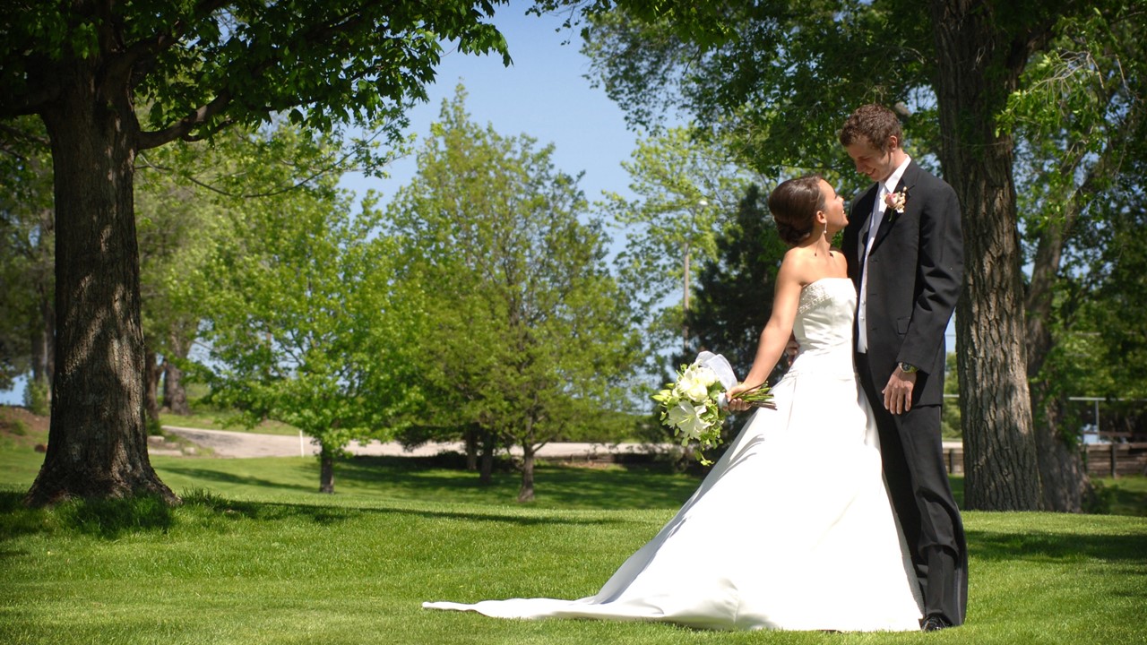 Kc Hillcrest Wedding Sage Green Wedding At Mission Theatre Wed KC