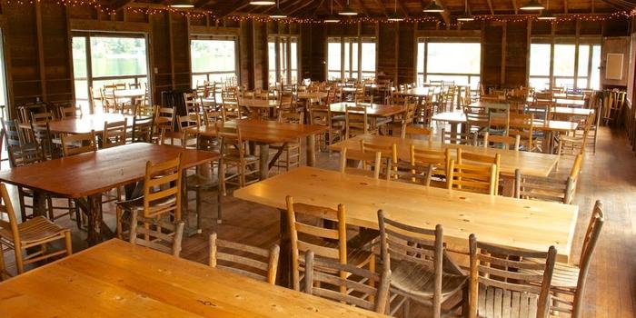 Aloha Hive Weddings | Get Prices for Wedding Venues in VT