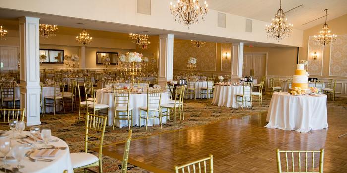 Wisconsin Club - Country Club Weddings | Get Prices for Wedding Venues ...