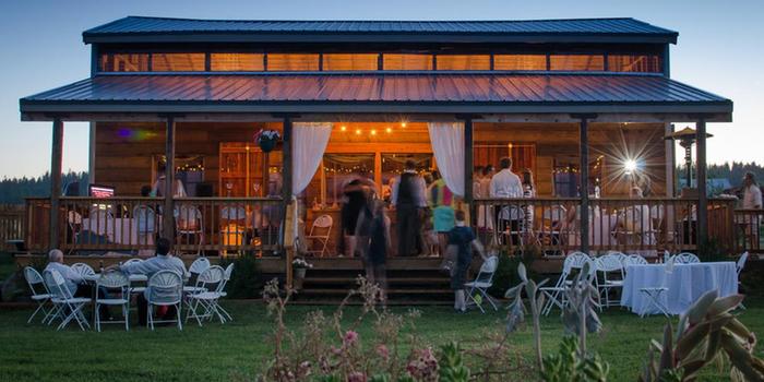 The Barn on Wild Rose Prairie Weddings | Get Prices for Wedding Venues