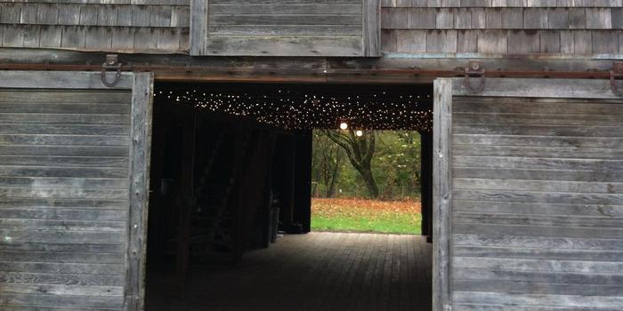 Dorris Ranch Weddings | Get Prices for Wedding Venues in OR