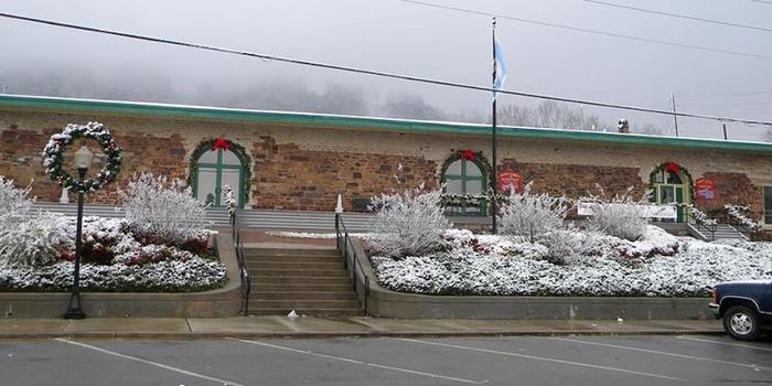 Ringgold Depot Weddings | Get Prices for Wedding Venues in GA
