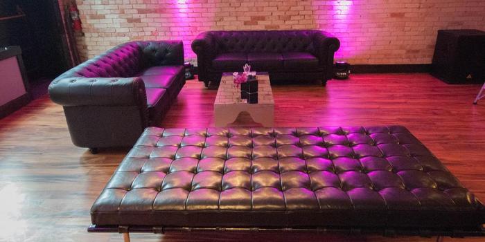 Gallery Divani Weddings | Get Prices for Wedding Venues in MI