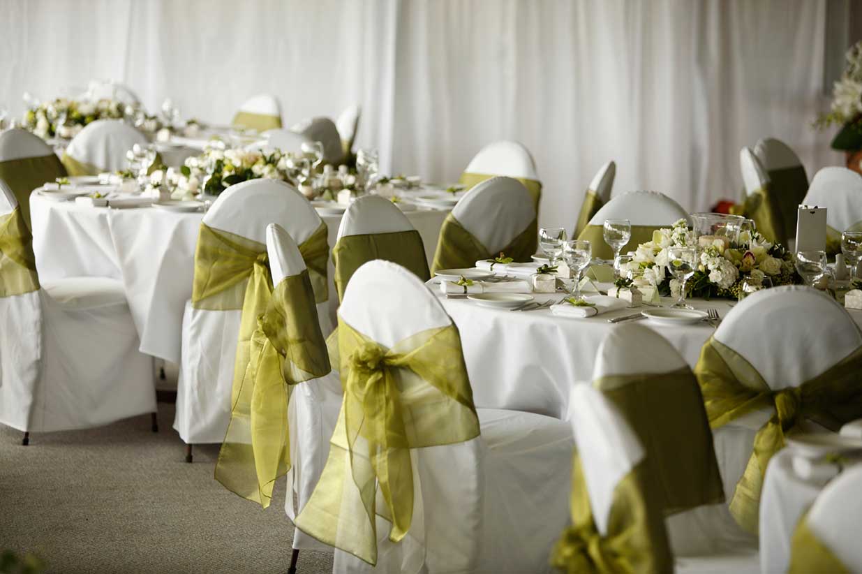 Buca di beppo wedding reception | Beachweddingtips.com