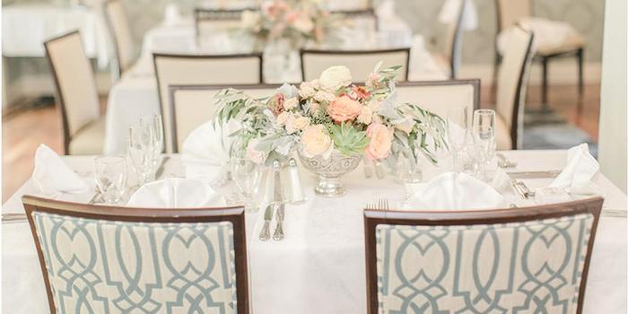 Harbour View Inn Weddings | Get Prices for Wedding Venues in MI