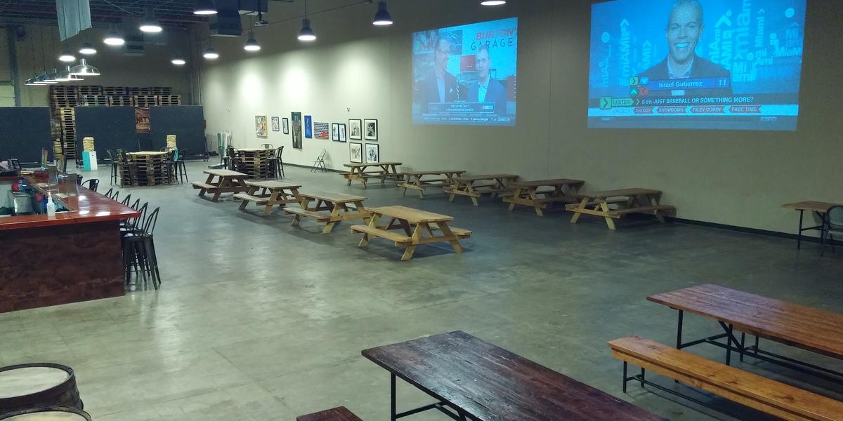 Community Beer Company Weddings | Get Prices for Wedding Venues in TX