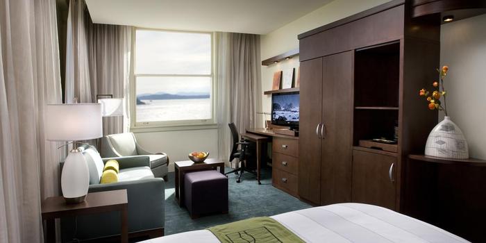 Courtyard Seattle Downtown Pioneer Square Weddings