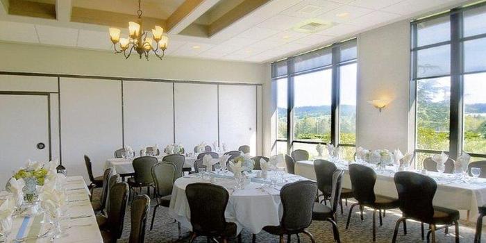 Useless Bay Golf & Country Club Weddings
