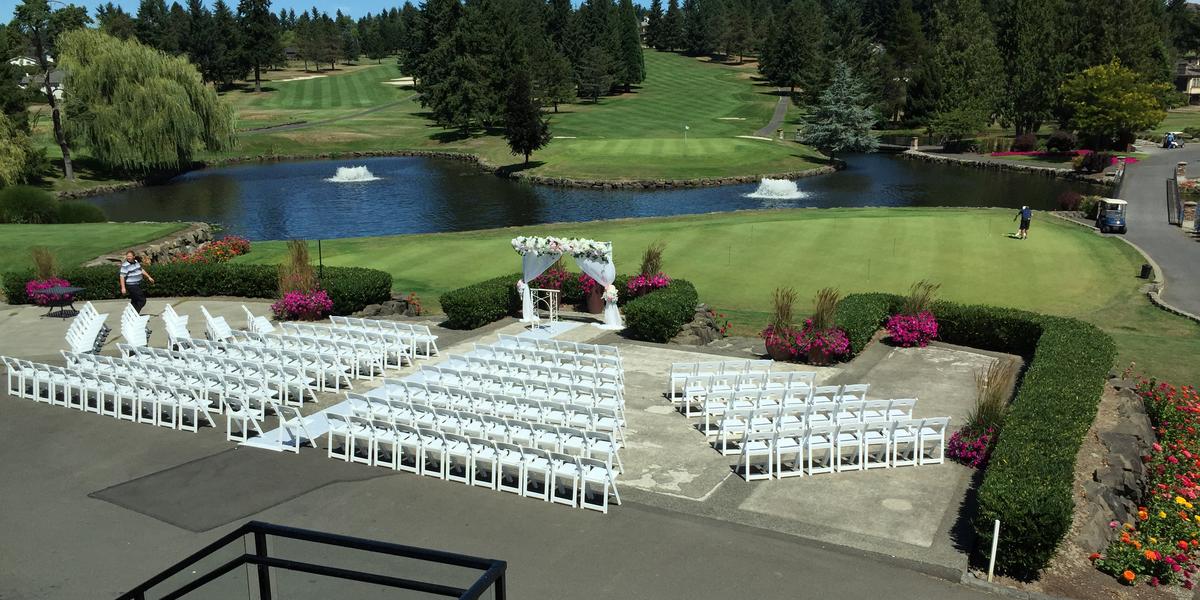 Meridian Valley Country Club Weddings | Get Prices for Wedding Venues