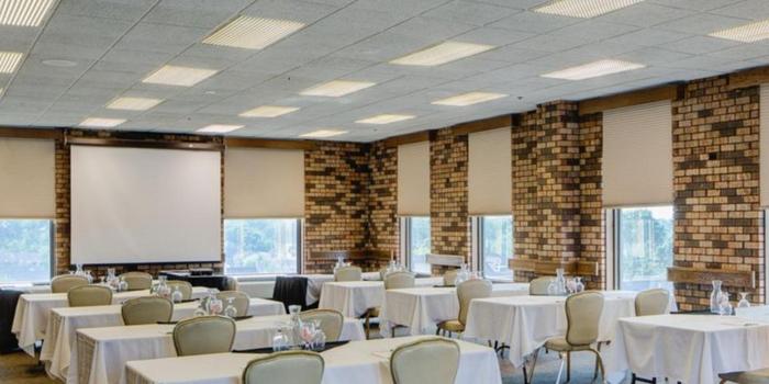 William Tell Banquets at Holiday Inn Countryside Weddings | Get Prices ...