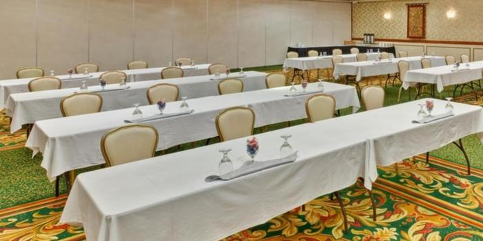 William Tell Banquets at Holiday Inn Countryside Weddings | Get Prices ...