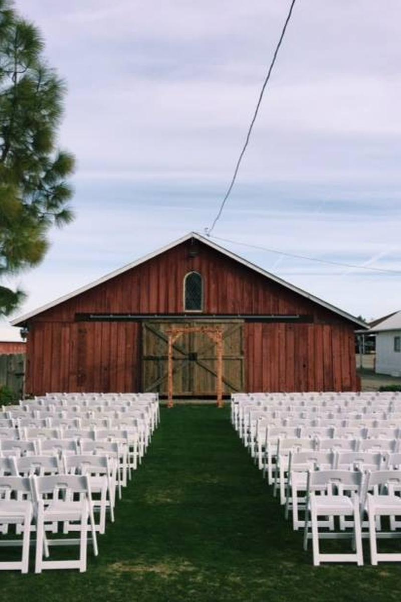 Delta Party Barn Weddings | Get Prices for Wedding Venues in CA
