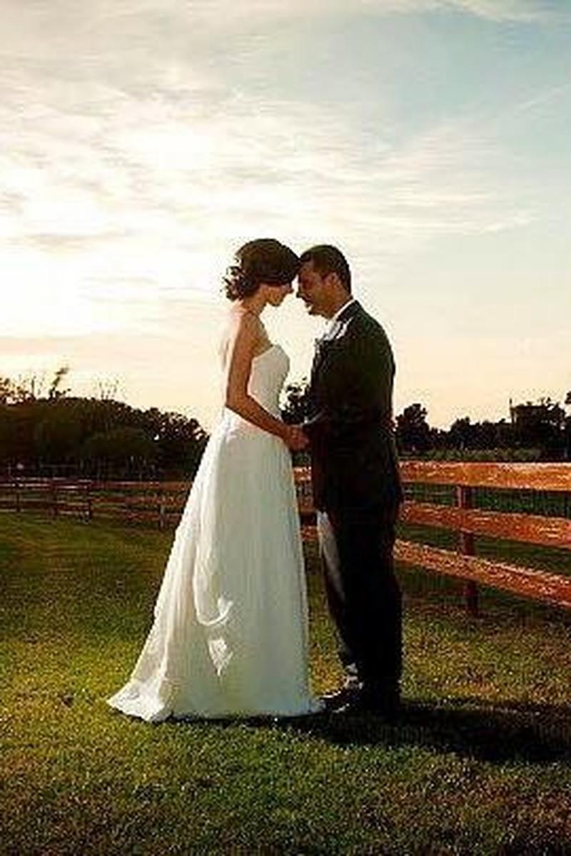 Red Rock Vineyards Weddings | Get Prices for Wedding Venues in TX