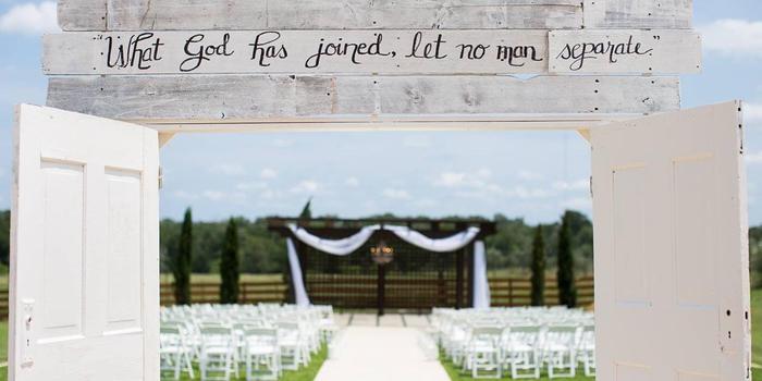 Red Rock Vineyards Weddings | Get Prices for Wedding Venues in TX