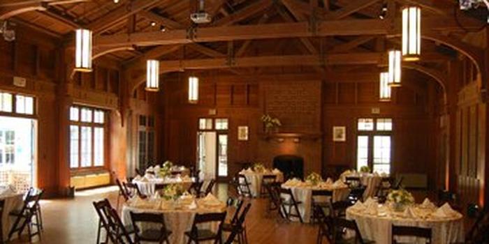 Mills College Weddings | Get Prices for Wedding Venues in CA